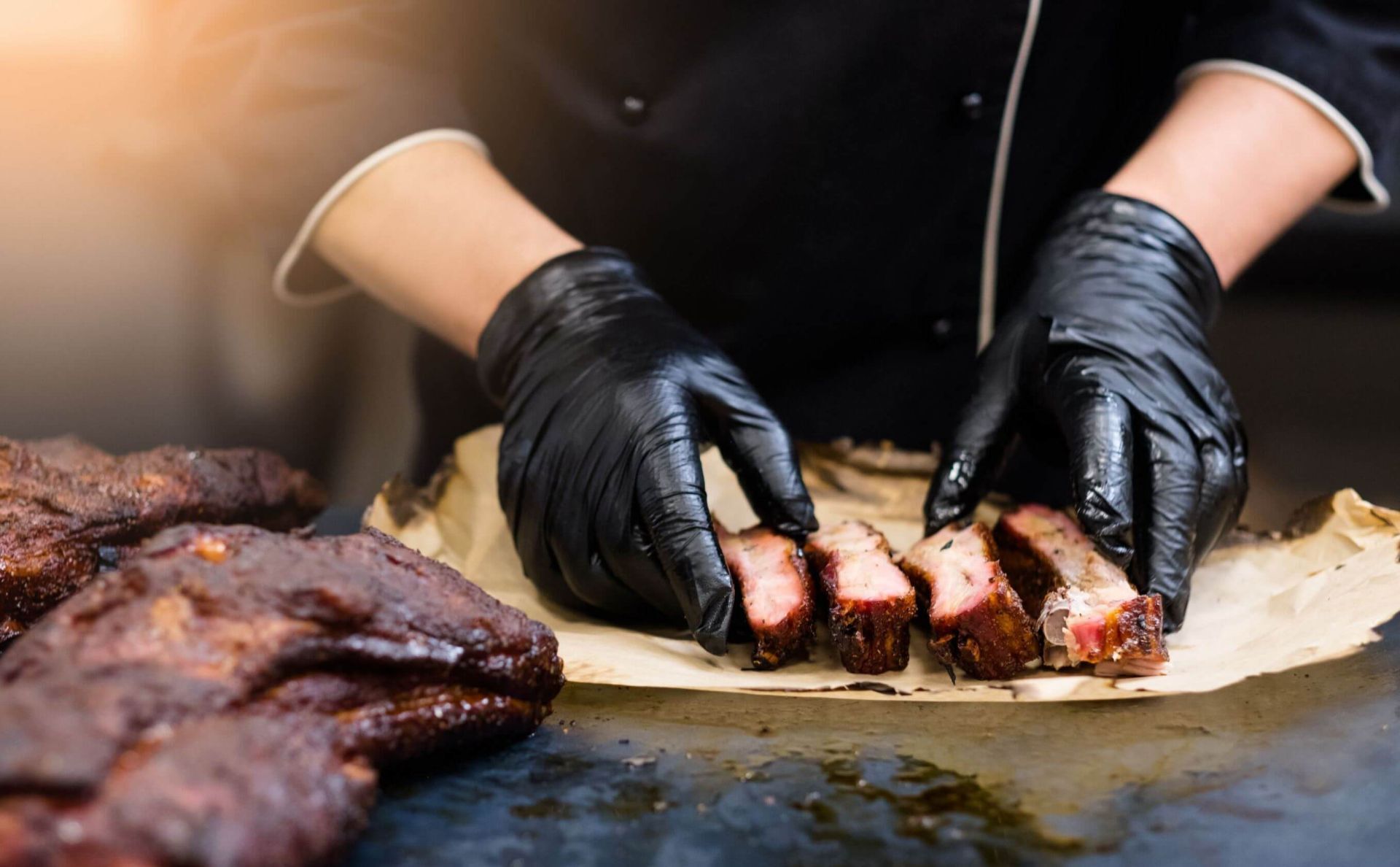 Low and Slow BBQ – Die besten Rezepte für Gasgrills & Smoker