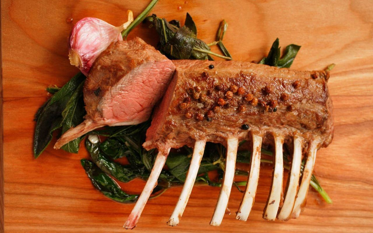 Lamm grillen: Die besten Rezepte und Tipps für zartes Lammfleisch